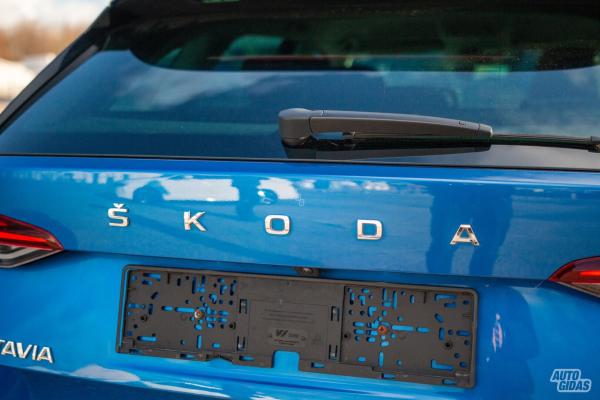 Skoda Octavia 2021 in Kaunas, with an engine capacity of 2.00 L and mileage of 201 thousand km for 13333 €, photo 9 on AUTOMOTO.COM.LV