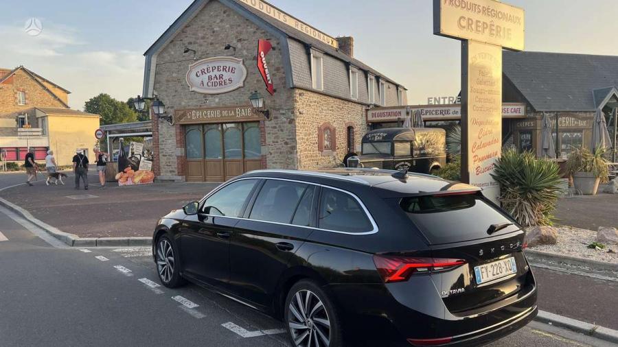 Skoda Octavia 2021 Viļņa, ar dzinēja tilpumu 1.50 L un nobraukumu 154 tūkst. km par 18200 €, foto 42 vietnē AUTOMOTO.COM.LV