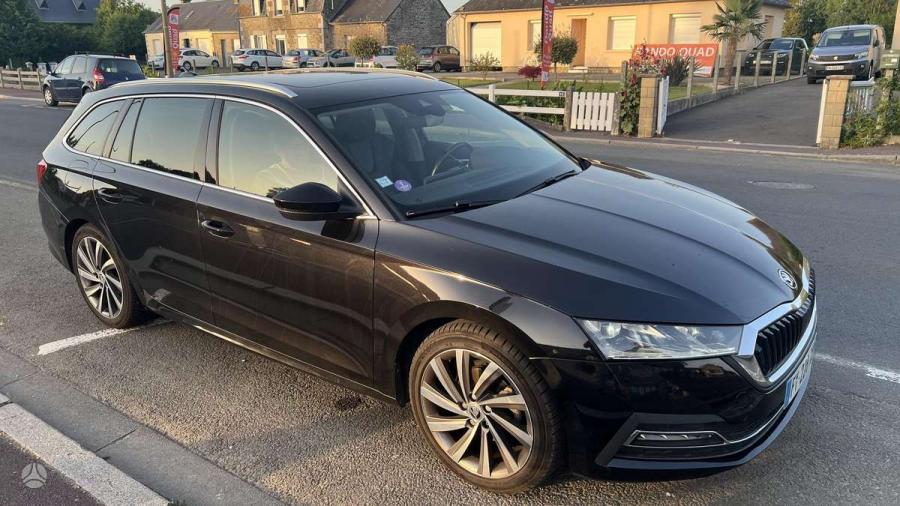 Skoda Octavia 2021 Viļņa, ar dzinēja tilpumu 1.50 L un nobraukumu 154 tūkst. km par 18200 €, foto 47 vietnē AUTOMOTO.COM.LV