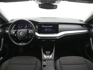 Skoda Octavia 2022 in Vilnius, with an engine capacity of 2.00 L and mileage of 170 thousand km for 17199 €, photo 3 on AUTOMOTO.COM.LV