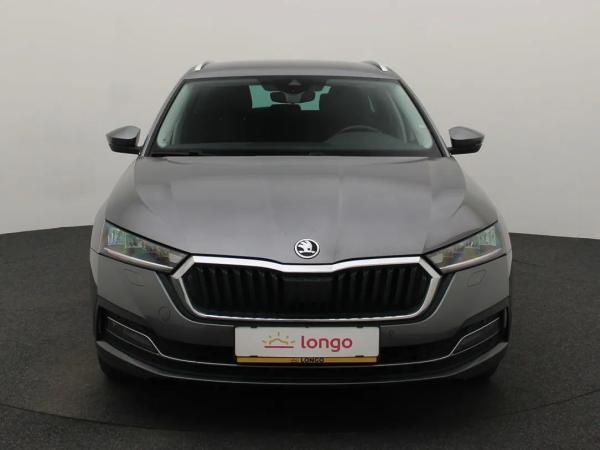 Skoda Octavia 2022 in Vilnius, with an engine capacity of 2.00 L and mileage of 178 thousand km for 17399 €, photo 3 on AUTOMOTO.COM.LV