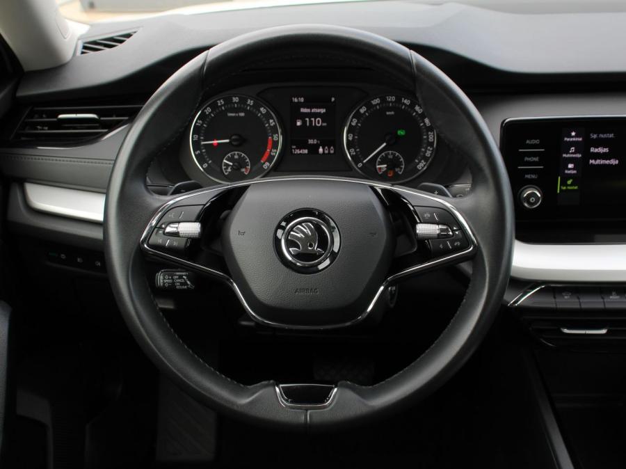Skoda Octavia 2023 in Vilnius, with an engine capacity of 2.00 L and mileage of 126 thousand km for 16950 €, photo 6 on AUTOMOTO.COM.LV
