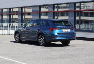 Skoda Octavia 2023 Rīga, ar dzinēja tilpumu 1.40 L un nobraukumu 35 tūkst. km par 24980 €, foto 5 vietnē AUTOMOTO.COM.LV