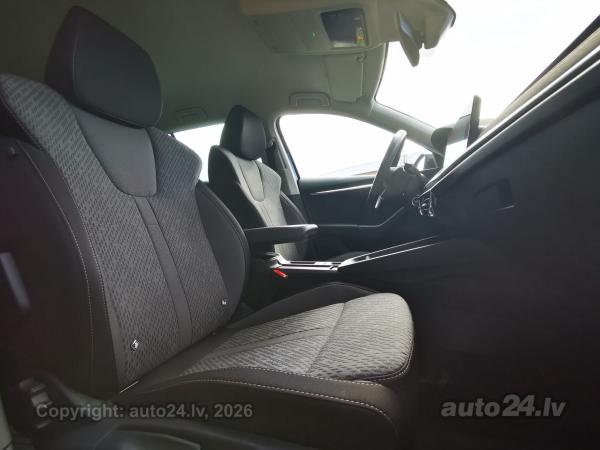Skoda Octavia 2023 in Tallinn, with an engine capacity of 1.50 L and mileage of 64 thousand km for 23990 €, photo 7 on AUTOMOTO.COM.LV