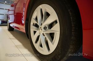 Skoda Octavia 2024 Tallina, ar dzinēja tilpumu 1.50 L un nobraukumu 64 tūkst. km par 23500 €, foto 6 vietnē AUTOMOTO.COM.LV