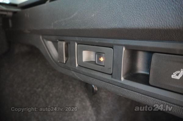 Skoda Octavia 2024 in Tallinn, with an engine capacity of 1.50 L and mileage of 64 thousand km for 23500 €, photo 9 on AUTOMOTO.COM.LV