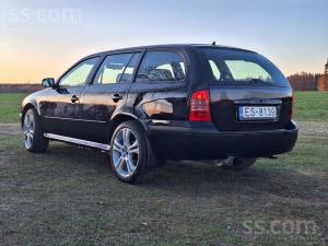 Violets Skoda Octavia 2003 Valmiera, ar dzinēja tilpumu 1.80 L un nobraukumu 348 tūkst. km par 3400 €, foto 4 vietnē AUTOMOTO.COM.LV