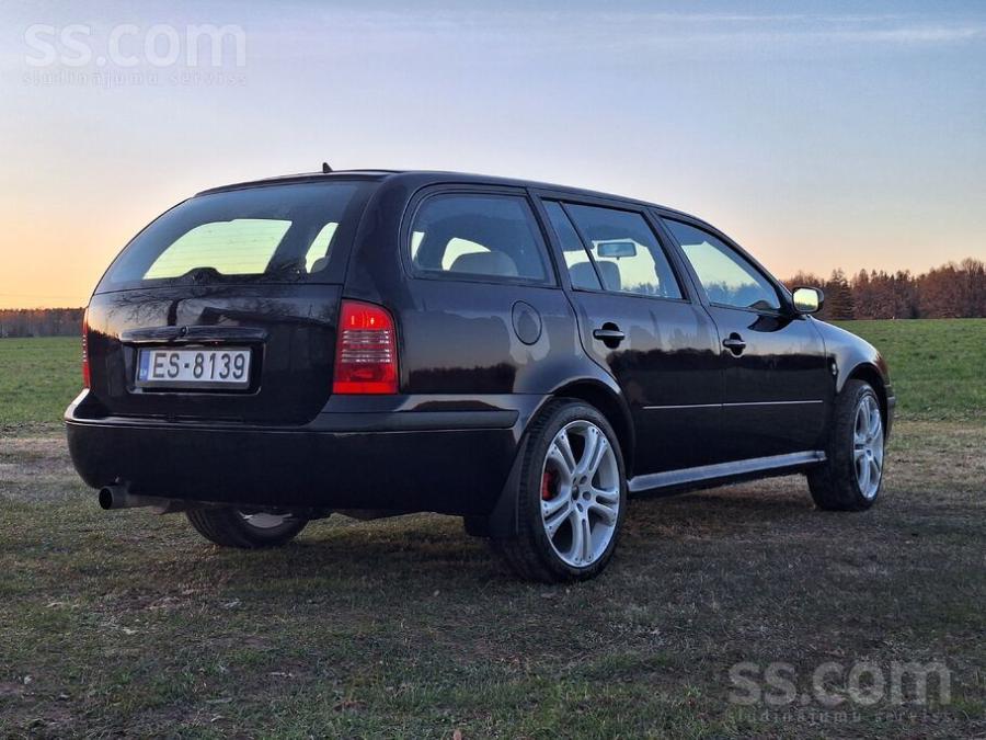 Violets Skoda Octavia 2003 Valmiera, ar dzinēja tilpumu 1.80 L un nobraukumu 348 tūkst. km par 3400 €, foto 5 vietnē AUTOMOTO.COM.LV