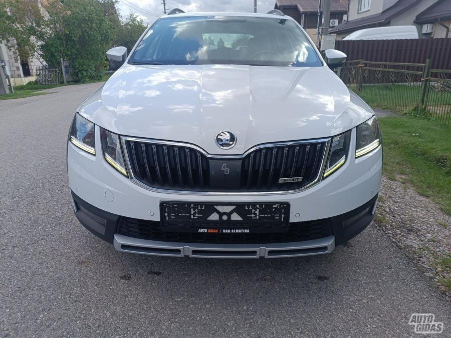 White Skoda Octavia 2020 in Kaunas, with an engine capacity of 2.00 L and mileage of 294 thousand km for 11300 €, photo 3 on AUTOMOTO.COM.LV