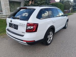 White Skoda Octavia 2020 in Kaunas, with an engine capacity of 2.00 L and mileage of 294 thousand km for 11300 €, photo 7 on AUTOMOTO.COM.LV