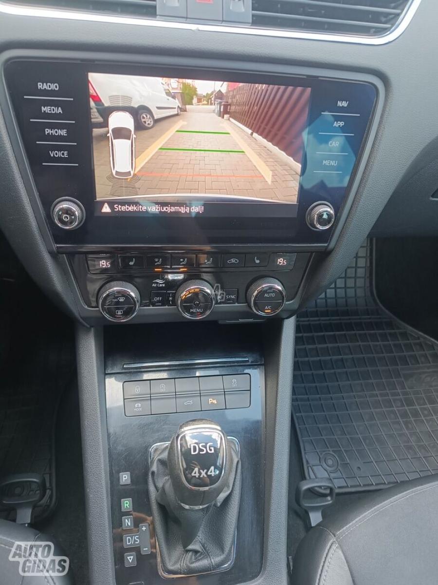 White Skoda Octavia 2020 in Kaunas, with an engine capacity of 2.00 L and mileage of 294 thousand km for 11300 €, photo 8 on AUTOMOTO.COM.LV