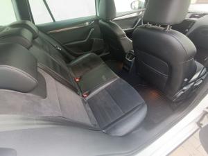 White Skoda Octavia 2020 in Kaunas, with an engine capacity of 2.00 L and mileage of 294 thousand km for 11300 €, photo 12 on AUTOMOTO.COM.LV