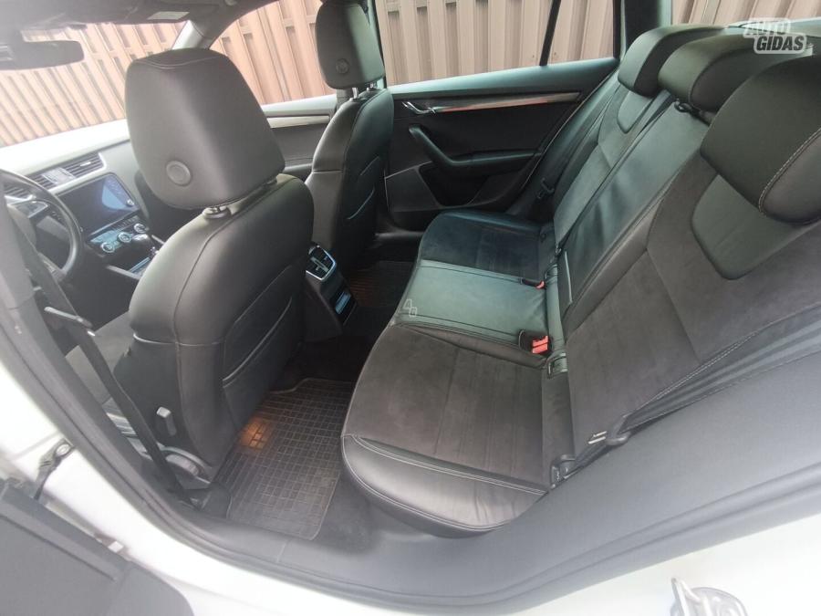 White Skoda Octavia 2020 in Kaunas, with an engine capacity of 2.00 L and mileage of 294 thousand km for 11300 €, photo 13 on AUTOMOTO.COM.LV