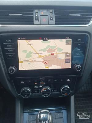 White Skoda Octavia 2020 in Kaunas, with an engine capacity of 2.00 L and mileage of 294 thousand km for 11300 €, photo 16 on AUTOMOTO.COM.LV