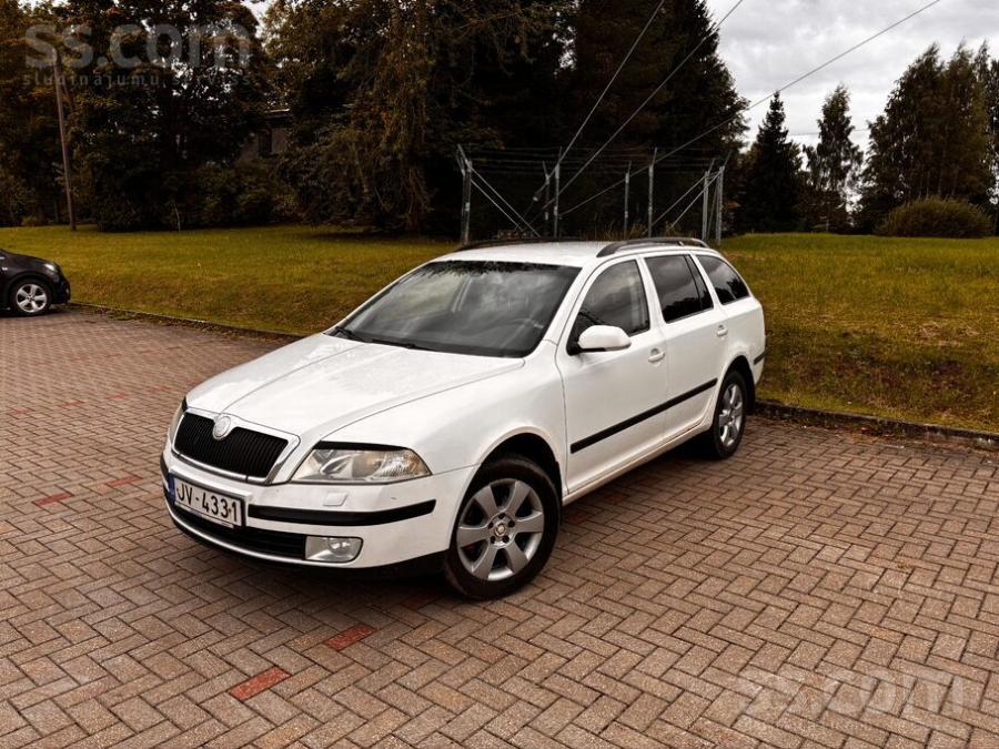 Белый Шкода Октавия 2007 в Цесис, объемом двигателя 1.90 л и пробегом 329 тыс. км за 2000 €, фото 1 на AUTOMOTO.COM.LV