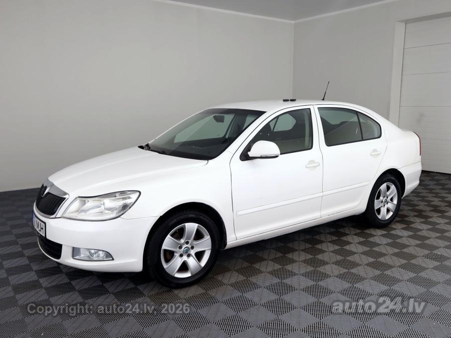 Balts Skoda Octavia 2009 Tallina, ar dzinēja tilpumu 1.90 L un nobraukumu 310 tūkst. km par 2199 €, foto 3 vietnē AUTOMOTO.COM.LV
