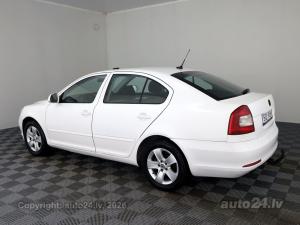 Balts Skoda Octavia 2009 Tallina, ar dzinēja tilpumu 1.90 L un nobraukumu 310 tūkst. km par 2199 €, foto 5 vietnē AUTOMOTO.COM.LV
