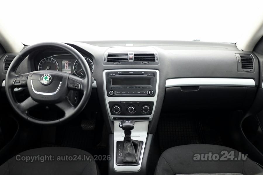 Balts Skoda Octavia 2009 Tallina, ar dzinēja tilpumu 1.90 L un nobraukumu 310 tūkst. km par 2199 €, foto 6 vietnē AUTOMOTO.COM.LV