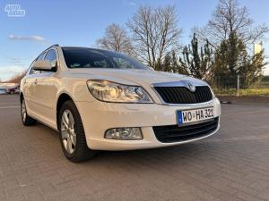 White Skoda Octavia 2010 in Plunge, with an engine capacity of 1.60 L and mileage of 232 thousand km for 3999 €, photo  on AUTOMOTO.COM.LV