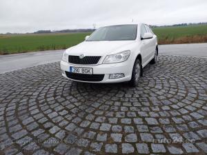 White Skoda Octavia 2012 in Tartu, with an engine capacity of 1.80 L and mileage of 181 thousand km for 3999 €, photo  on AUTOMOTO.COM.LV