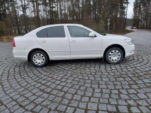 Balts Skoda Octavia 2012 Tartu, ar dzinēja tilpumu 1.80 L un nobraukumu 181 tūkst. km par 3999 €, foto 3 vietnē AUTOMOTO.COM.LV