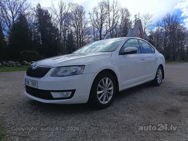 White Skoda Octavia 2013 in Tallinn, with an engine capacity of 1.40 L and mileage of 309 thousand km for 5900 €, photo 3 on AUTOMOTO.COM.LV