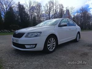 White Skoda Octavia 2013 in Tallinn, with an engine capacity of 1.40 L and mileage of 309 thousand km for 5900 €, photo 4 on AUTOMOTO.COM.LV