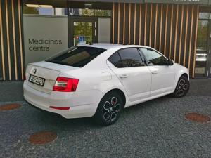Balts Skoda Octavia 2013 Rīga, ar dzinēja tilpumu 2.00 L un nobraukumu 225 tūkst. km par 9490 €, foto 4 vietnē AUTOMOTO.COM.LV