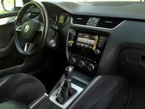 Balts Skoda Octavia 2013 Rīga, ar dzinēja tilpumu 2.00 L un nobraukumu 225 tūkst. km par 9490 €, foto 11 vietnē AUTOMOTO.COM.LV