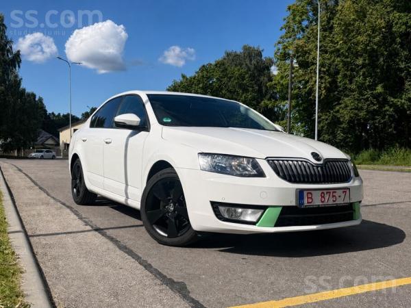 White Skoda Octavia 2013 in Riga, with an engine capacity of 1.80 L and mileage of 217 thousand km for 7950 €, photo 1 on AUTOMOTO.COM.LV