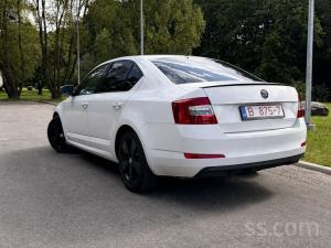 White Skoda Octavia 2013 in Riga, with an engine capacity of 1.80 L and mileage of 217 thousand km for 7950 €, photo 4 on AUTOMOTO.COM.LV
