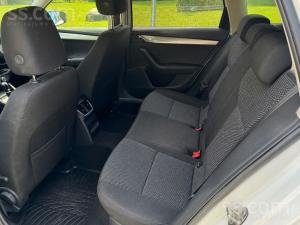 White Skoda Octavia 2013 in Riga, with an engine capacity of 1.80 L and mileage of 217 thousand km for 7950 €, photo 7 on AUTOMOTO.COM.LV