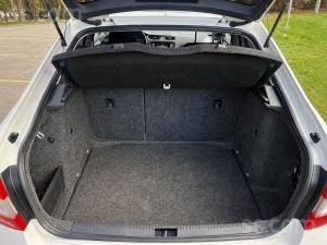 White Skoda Octavia 2013 in Riga, with an engine capacity of 1.80 L and mileage of 217 thousand km for 7950 €, photo 8 on AUTOMOTO.COM.LV