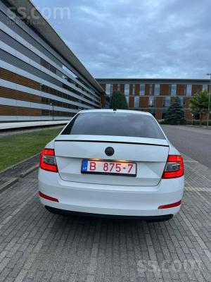 White Skoda Octavia 2013 in Riga, with an engine capacity of 1.80 L and mileage of 218 thousand km for 7950 €, photo 7 on AUTOMOTO.COM.LV