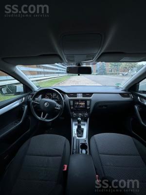 White Skoda Octavia 2013 in Riga, with an engine capacity of 1.80 L and mileage of 218 thousand km for 7950 €, photo 16 on AUTOMOTO.COM.LV