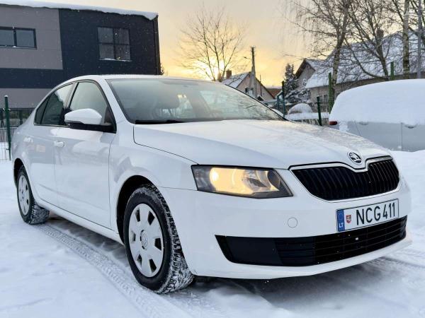 Balts Skoda Octavia 2014 Viļņa, ar dzinēja tilpumu 1.60 L un nobraukumu 210 tūkst. km par 4850 €, foto 1 vietnē AUTOMOTO.COM.LV