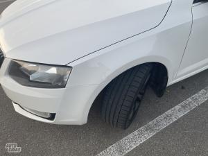 Balts Skoda Octavia 2014 Plungė, ar dzinēja tilpumu 2.00 L un nobraukumu 420 tūkst. km par 5000 €, foto 5 vietnē AUTOMOTO.COM.LV