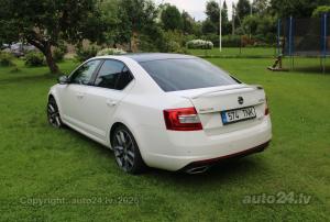 Balts Skoda Octavia 2014 Tallina, ar dzinēja tilpumu 2.00 L un nobraukumu 215 tūkst. km par 7990 €, foto 4 vietnē AUTOMOTO.COM.LV