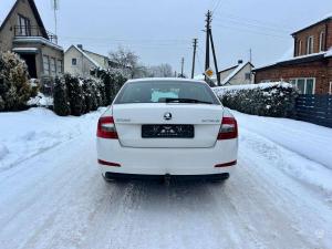 White Skoda Octavia 2015 in Kaunas, with an engine capacity of 1.60 L and mileage of 253 thousand km for 5500 €, photo 5 on AUTOMOTO.COM.LV