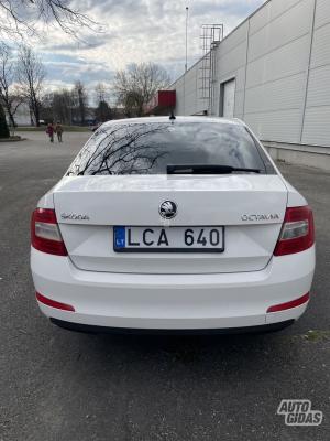 Balts Skoda Octavia 2016 Alīta, ar dzinēja tilpumu 1.60 L un nobraukumu 160 tūkst. km par 5800 €, foto 7 vietnē AUTOMOTO.COM.LV