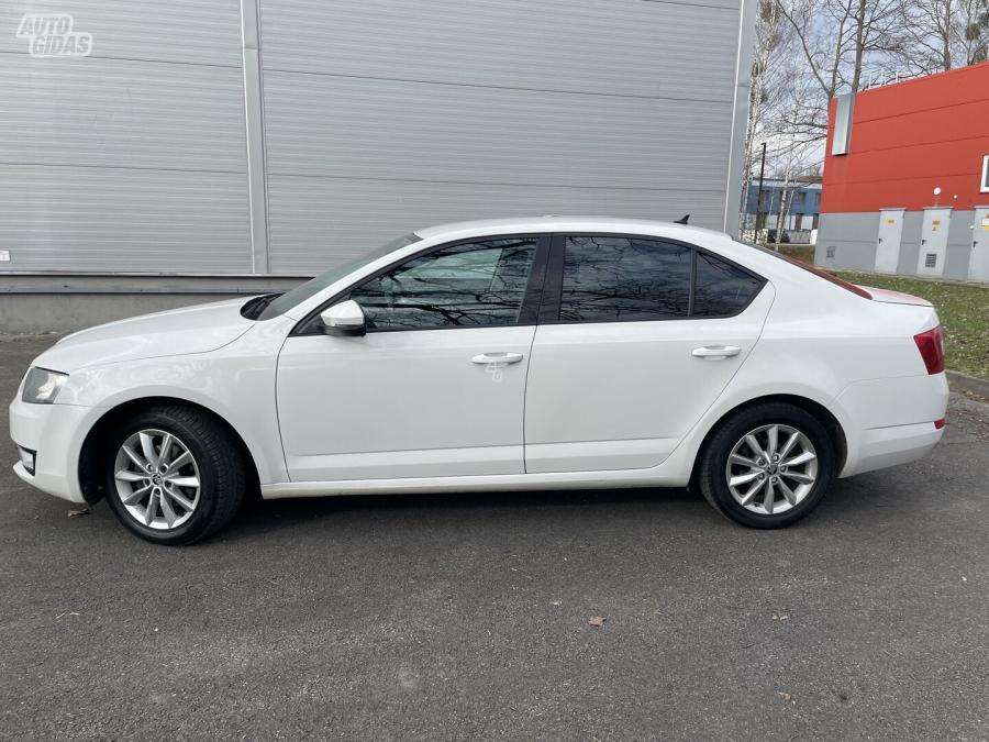 Balts Skoda Octavia 2016 Alīta, ar dzinēja tilpumu 1.60 L un nobraukumu 160 tūkst. km par 5800 €, foto 9 vietnē AUTOMOTO.COM.LV