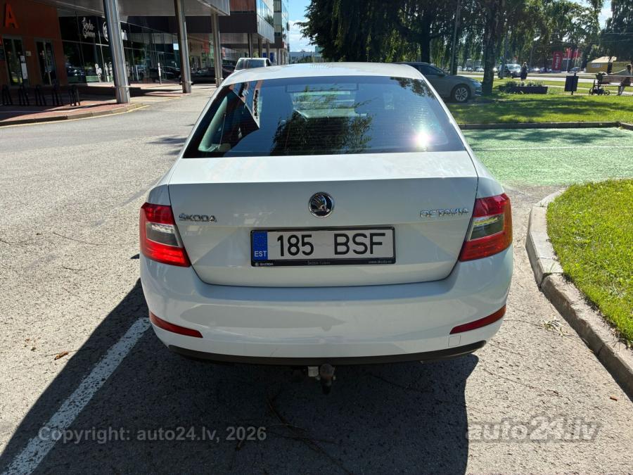White Skoda Octavia 2016 in Tallinn, with an engine capacity of 1.20 L and mileage of 0 thousand km for 4490 €, photo 10 on AUTOMOTO.COM.LV