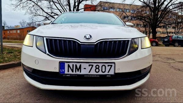 White Skoda Octavia 2017 in Riga, with an engine capacity of 1.60 L and mileage of 215 thousand km for 7950 €, photo 1 on AUTOMOTO.COM.LV