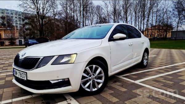 White Skoda Octavia 2017 in Riga, with an engine capacity of 1.60 L and mileage of 215 thousand km for 7950 €, photo 6 on AUTOMOTO.COM.LV