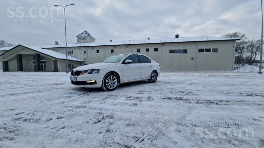 Balts Skoda Octavia 2017 Rīga, ar dzinēja tilpumu 1.50 L un nobraukumu 215 tūkst. km par 7300 €, foto 9 vietnē AUTOMOTO.COM.LV