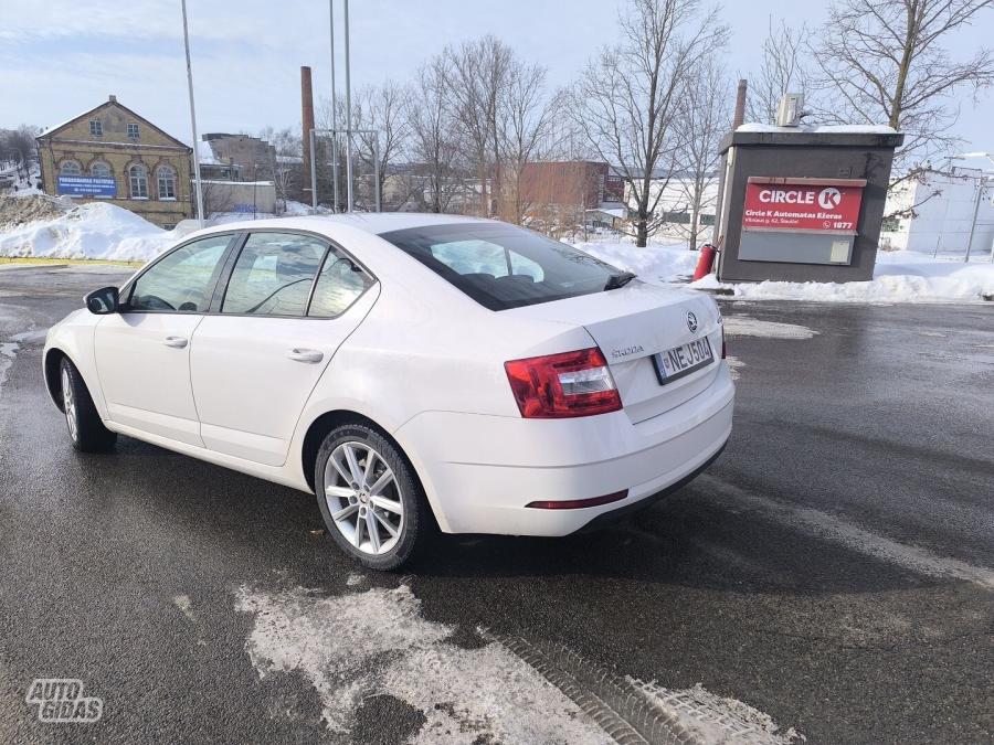 Balts Skoda Octavia 2017 Šauļi, ar dzinēja tilpumu 1.60 L un nobraukumu 3 tūkst. km par 6200 €, foto 6 vietnē AUTOMOTO.COM.LV