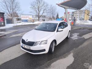 White Skoda Octavia 2017 in Siauliai, with an engine capacity of 1.60 L and mileage of 3 thousand km for 6100 €, photo 10 on AUTOMOTO.COM.LV