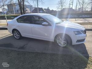 White Skoda Octavia 2017 in Siauliai, with an engine capacity of 1.60 L and mileage of 3 thousand km for 6400 €, photo 12 on AUTOMOTO.COM.LV
