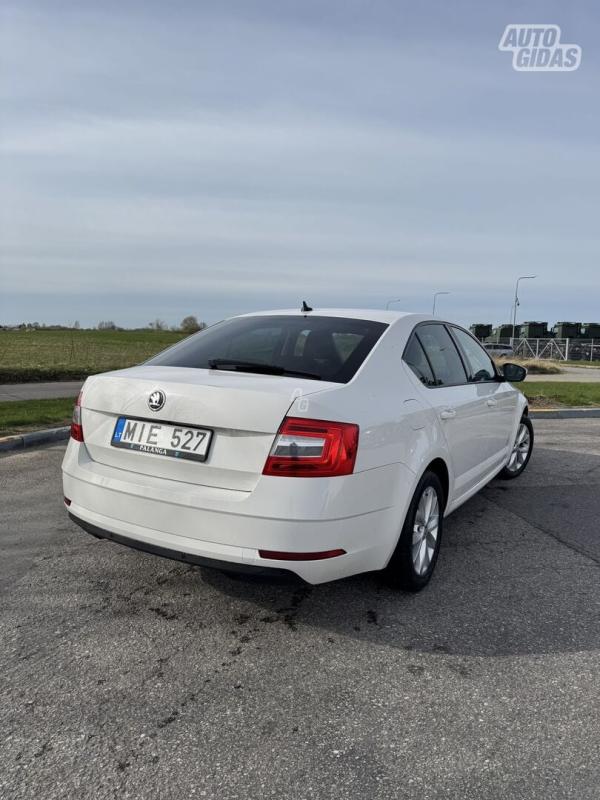 Balts Skoda Octavia 2017 Klaipėda, ar dzinēja tilpumu 1.60 L un nobraukumu 480 tūkst. km par 5200 €, foto 5 vietnē AUTOMOTO.COM.LV