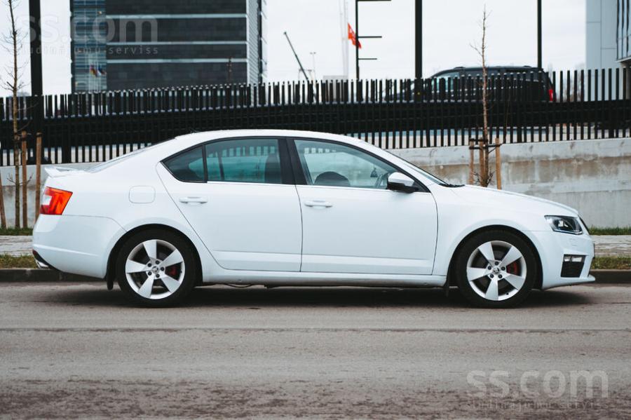 Balts Skoda Octavia 2017 Rīga, ar dzinēja tilpumu 2.00 L un nobraukumu 200 tūkst. km par 9438 €, foto 4 vietnē AUTOMOTO.COM.LV